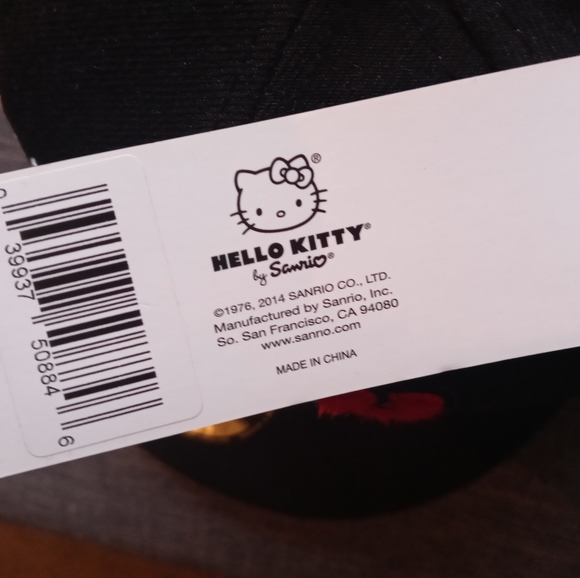 New Era | Accessories | Hello Kitty X New Era 59fifty Sanrio Fitted Hat ...